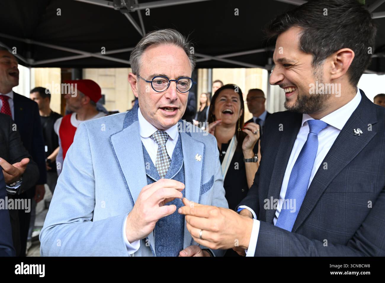 Prime Minister Bart De Wever and Walloon Minister President Adrien ...