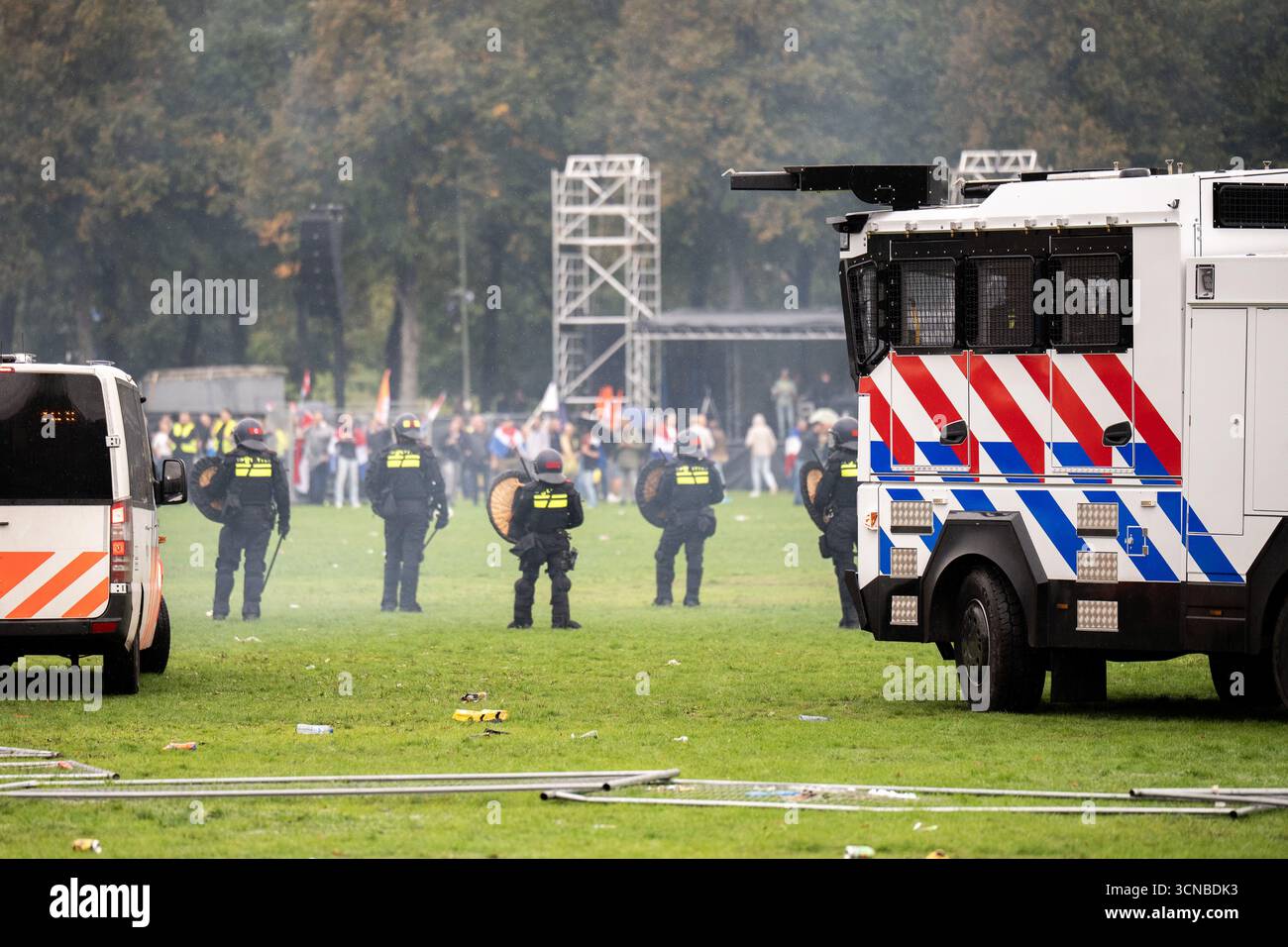 THE HAGUE - A police water cannon was used during a protest against the ...