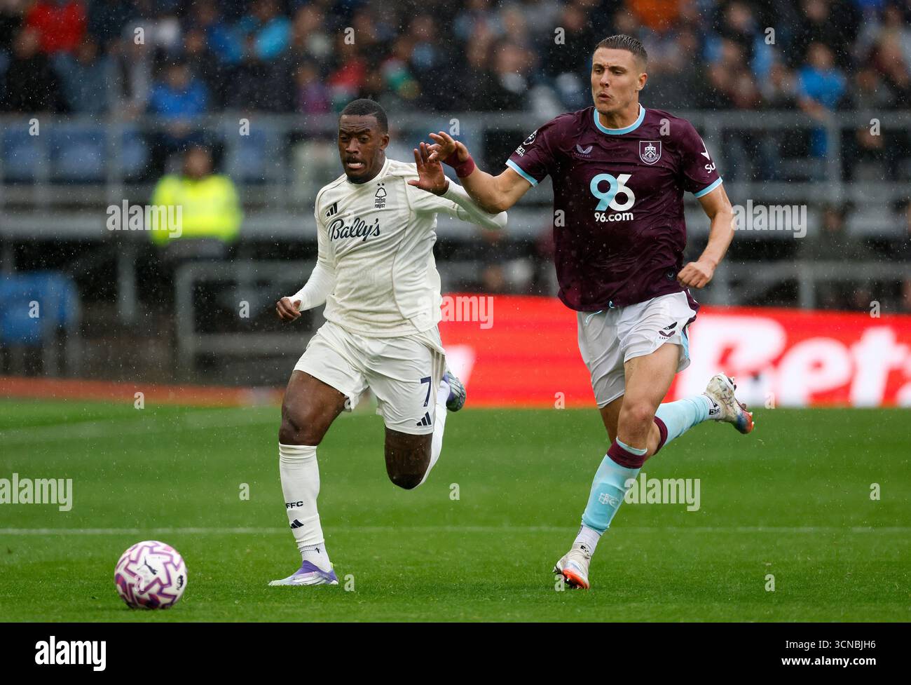 Nottingham Forest's Callum Hudson-Odoi (left) and Burnley's Maxime ...