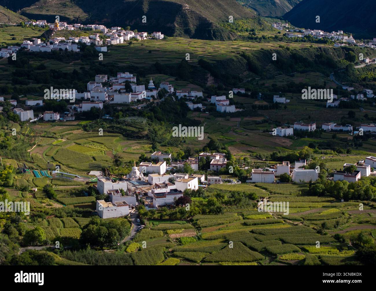 (250920) -- GANZI, Sept. 20, 2025 (Xinhua) -- An aerial drone photo ...