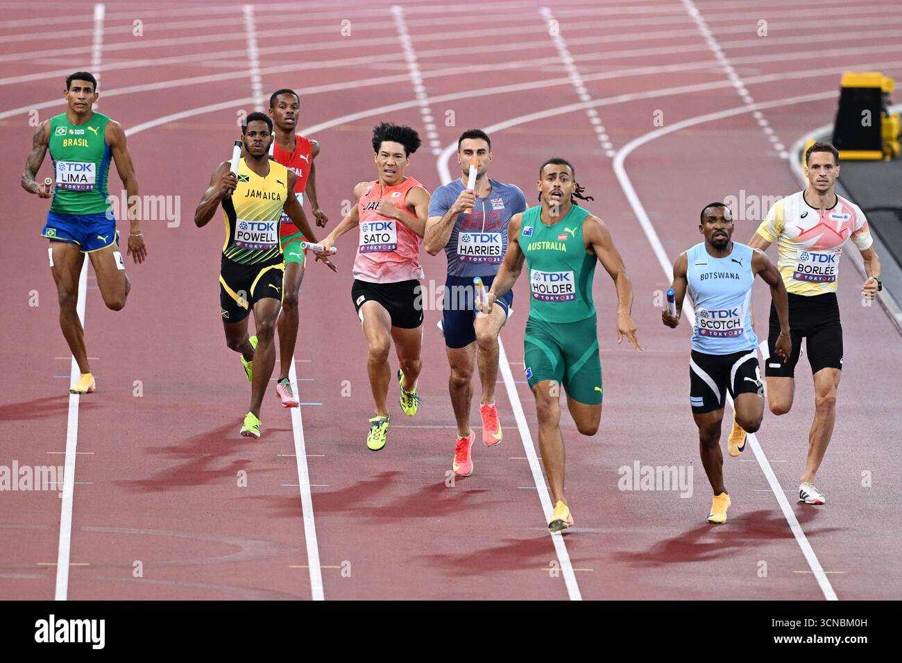 (T-B) Matheus LIMA (BRA), Jevaughn POWELL (JAM), Ericsson TAVARES (POR ...