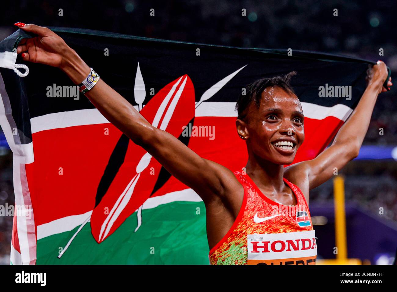Tokyo, Japan. 20th Sep, 2025. winner Beatrice Chebet of Kenya ...