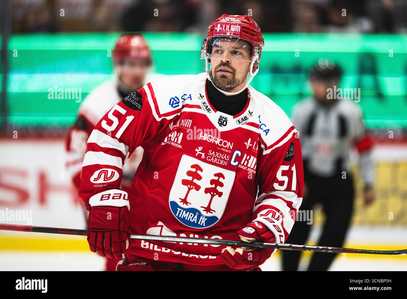 250920 Timrås Anton Lander under ishockeymatchen i SHL mellan Timrå och ...