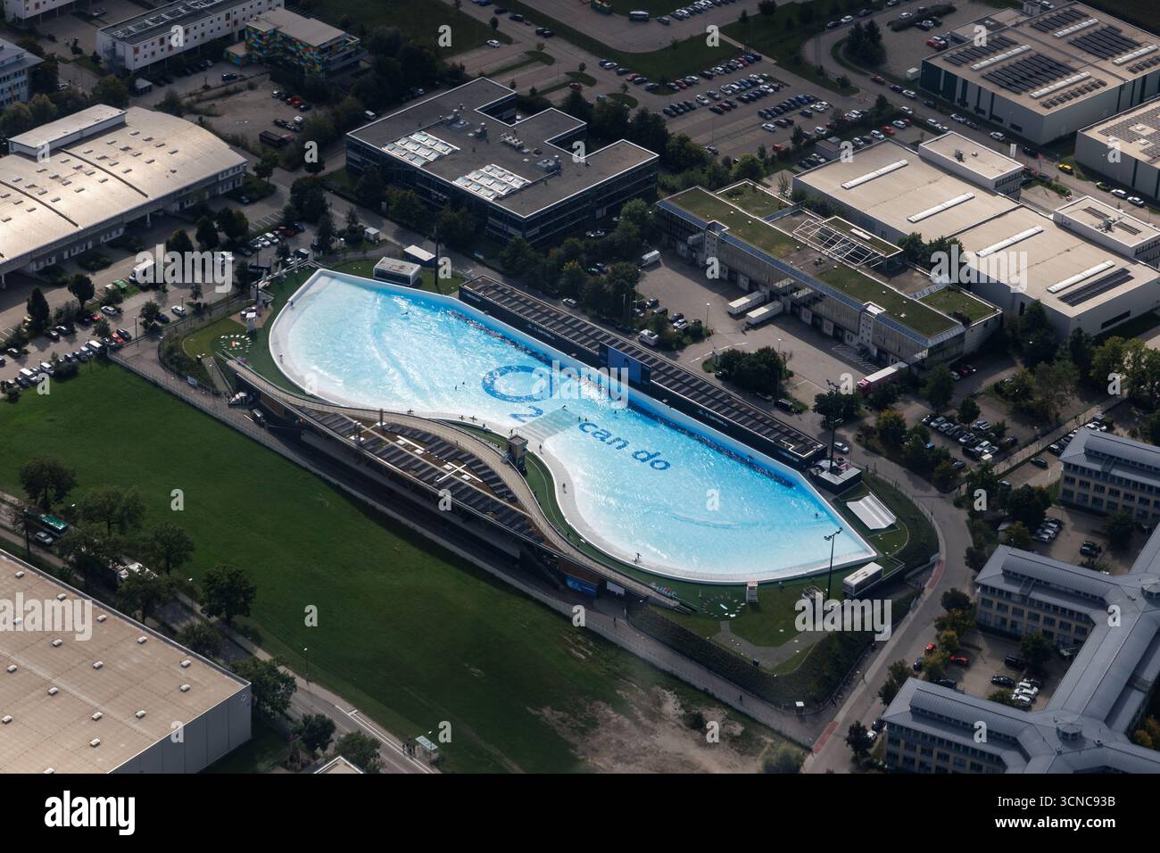 17 September 2025, Bavaria, Munich: Aerial view of O2 Surftown Muc near ...