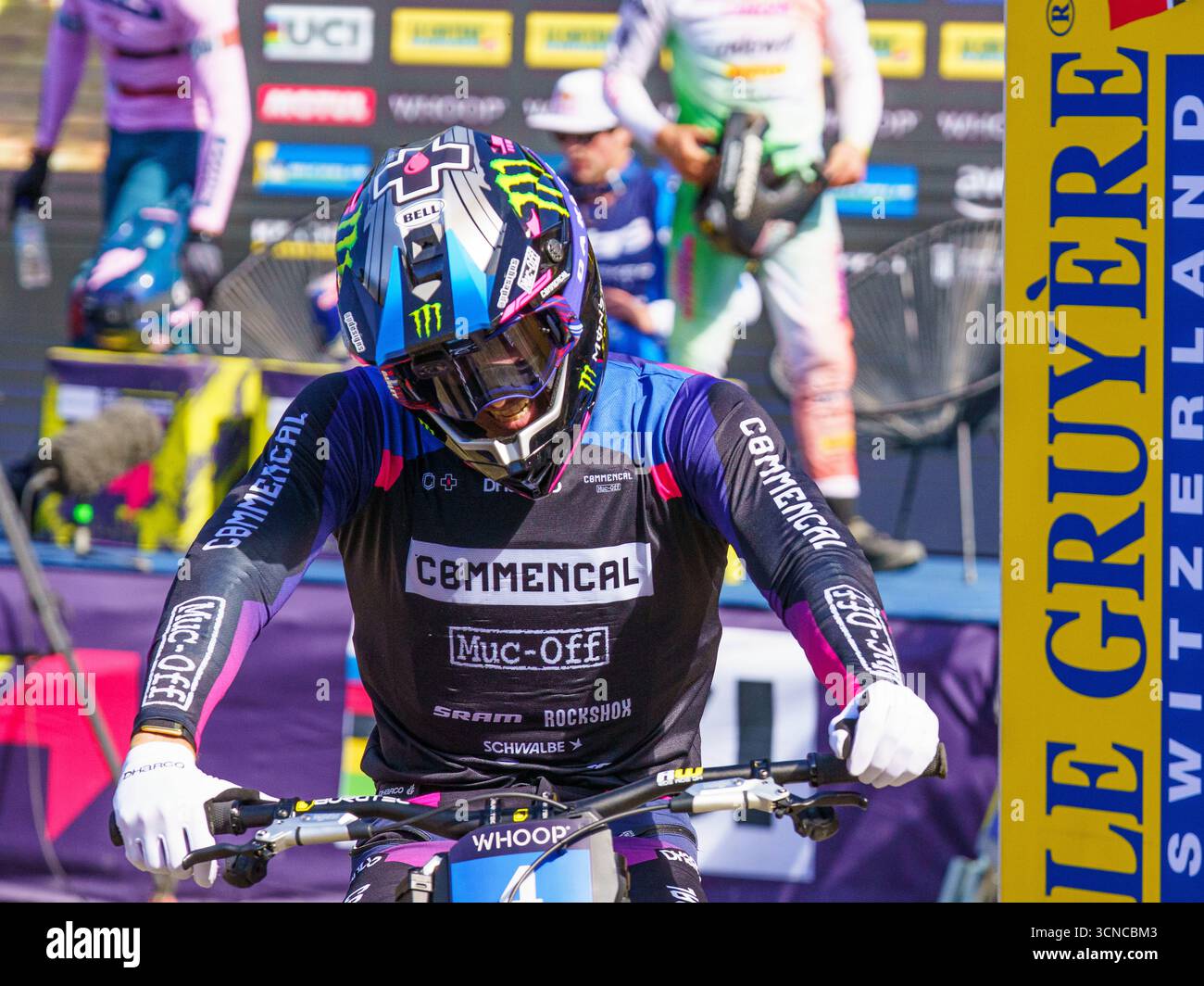 4 PIERRON Amaury COMMENCAL/MUC-OFF BY RIDING ADDICTION during the Men ...