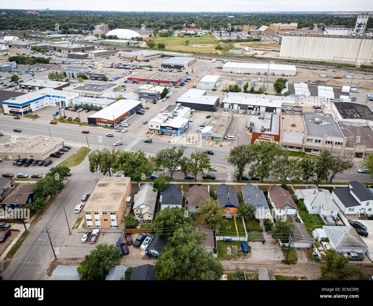 Aerial view of City Park in Saskatoon, Saskatchewan, showing tree-lined ...