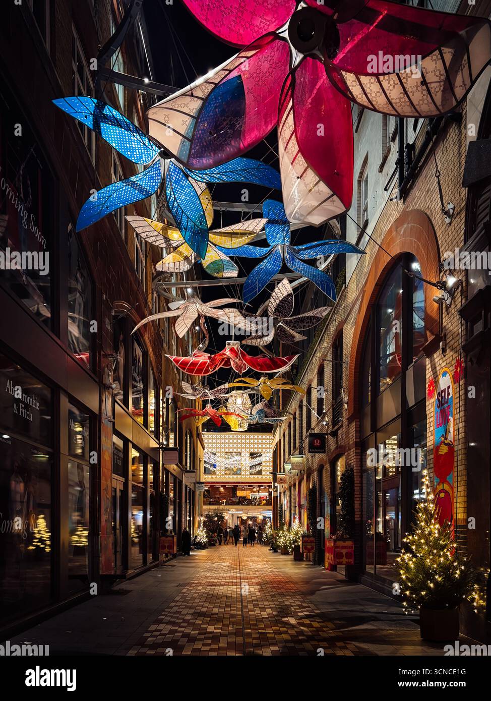 Slingsby place london hi-res stock photography and images - Alamy