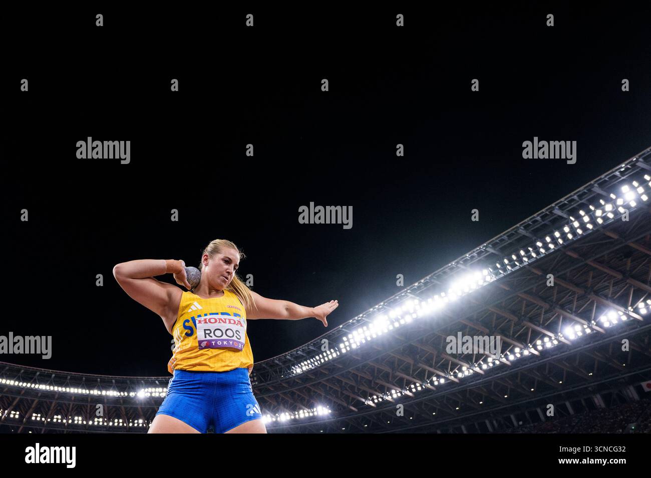 250920 Fanny Roos of Sweden competes in women's shot put final during ...