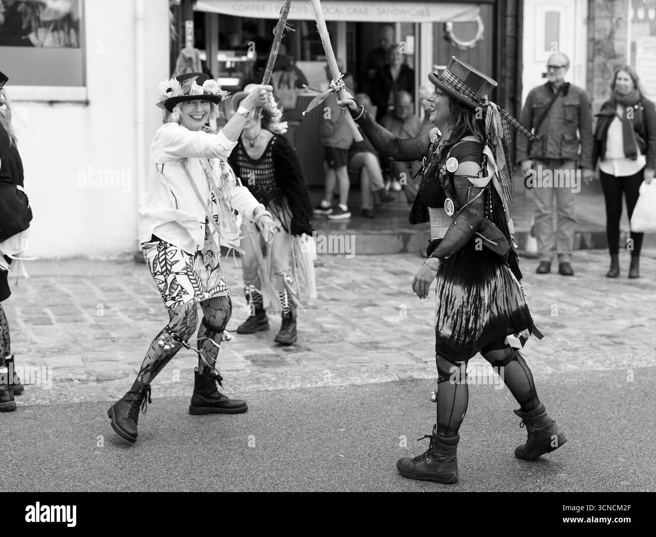 PENSANS MORRIS DANCERS ST.IVES SEPTEMBER FESTIVAL 20th SEPTEMBER 2025 ...