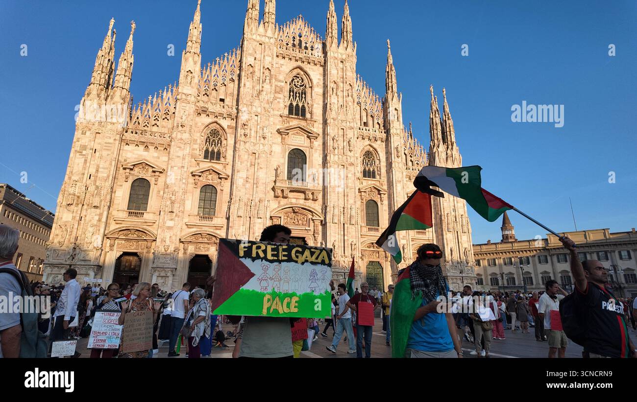Milan, Italy. 20 September 2025. Protesters displayed Palestinian flags ...