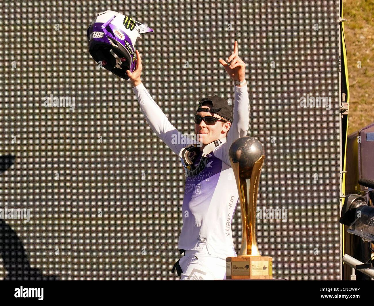 10 STEVENS-MCNAB Lachlan TREK FACTORY RACING DH during the Men Elite ...