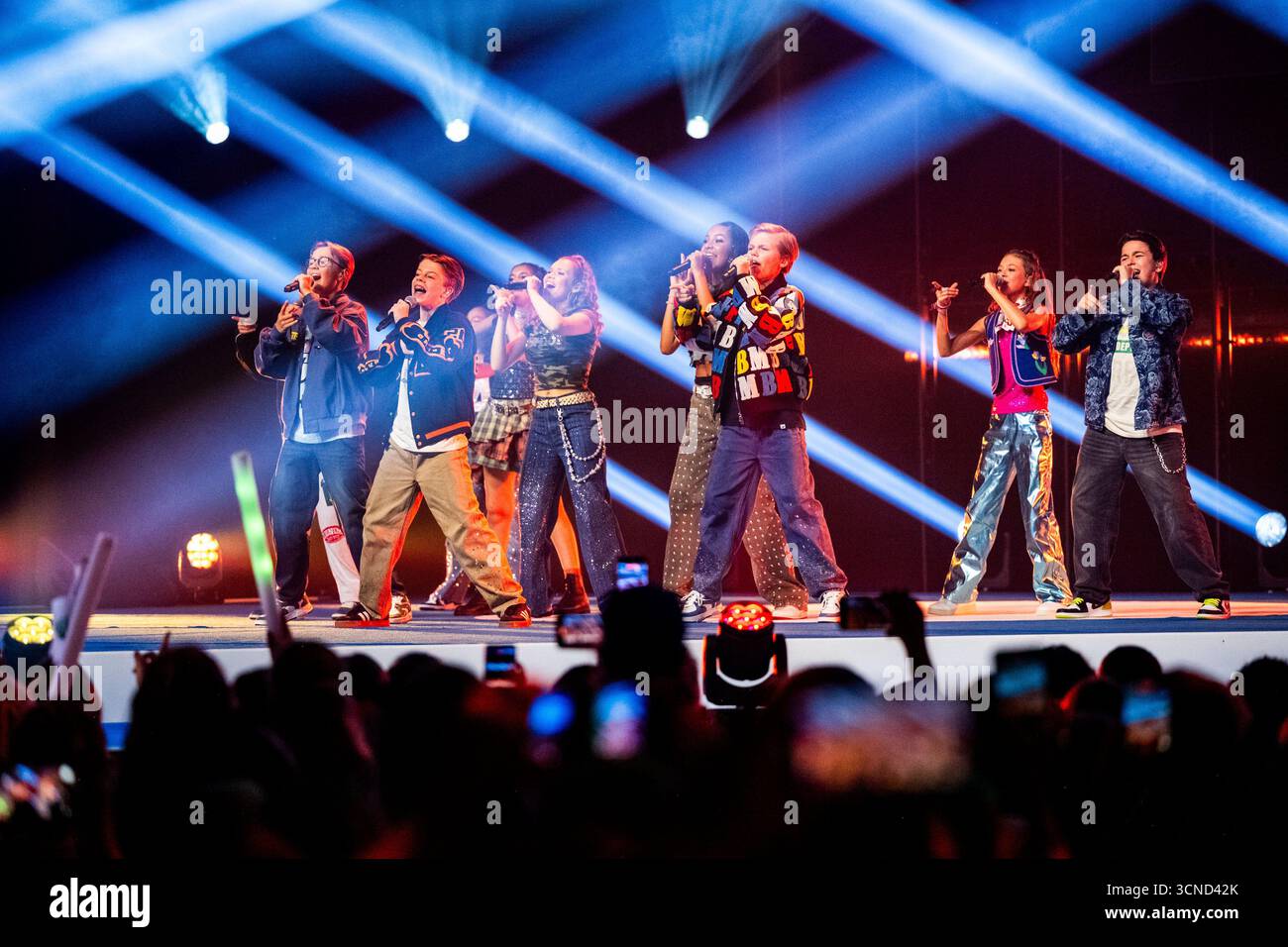 ROTTERDAM – Last year's winners during the Junior Song Contest final in ...