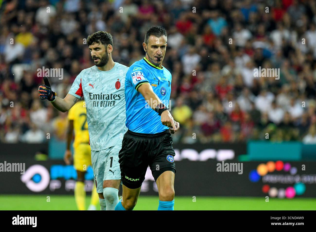 The referee of the match Daniele Doveri during Udinese Calcio vs AC Milan, Italian soccer Serie ...