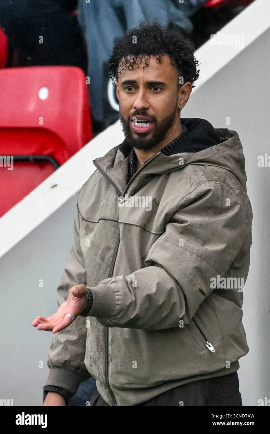 Sam Cox, manager for Wealdstone, during the Enterprise National League ...