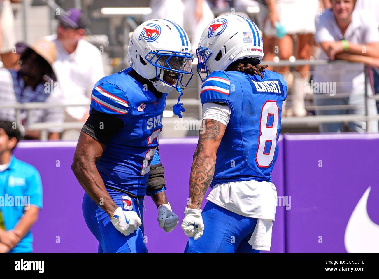 SMU wide receiver Jordan Hudson, left, and wide receiver Yamir Knight ...