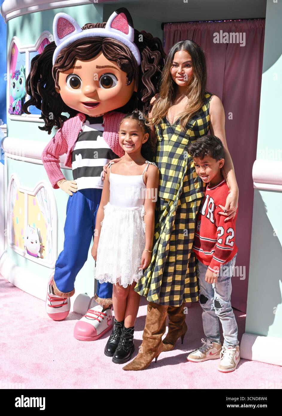 Luna Simone Stephens, Chrissy Teigen, and Miles Theodore Stephens ...