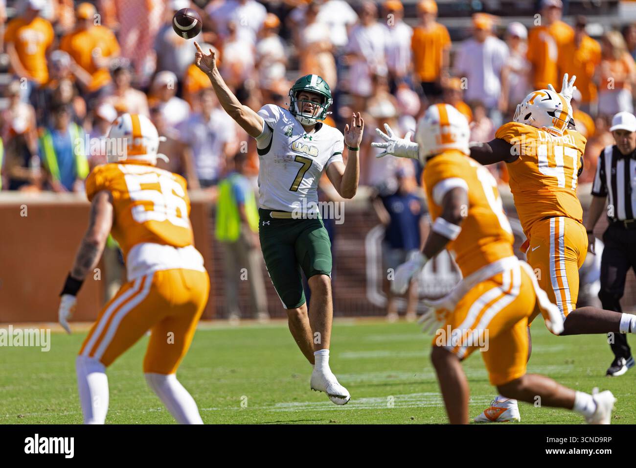 UAB quarterback Jalen Kitna (7) throws to a receiver as he's pressured ...
