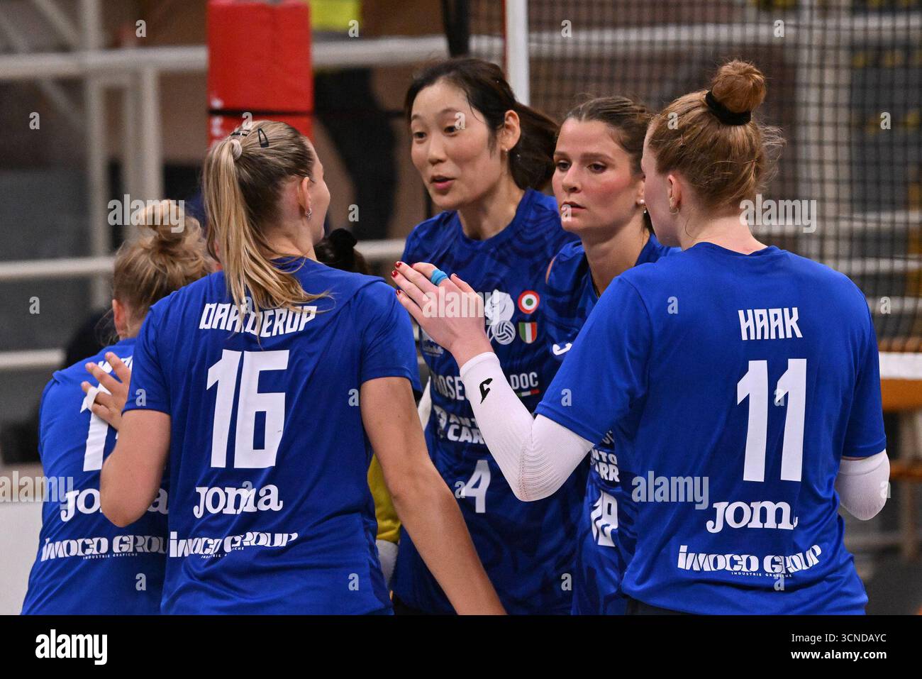 Nika Dallderop, Isabelle Haak, Cristina Chirichella and Zhu Ting ...