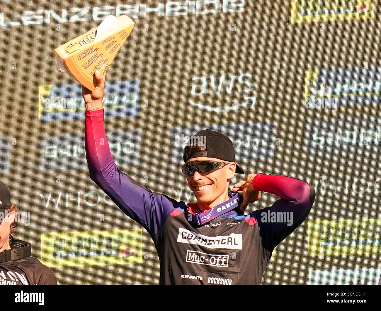 4 PIERRON Amaury COMMENCAL/MUC-OFF BY RIDING ADDICTION during the Men ...