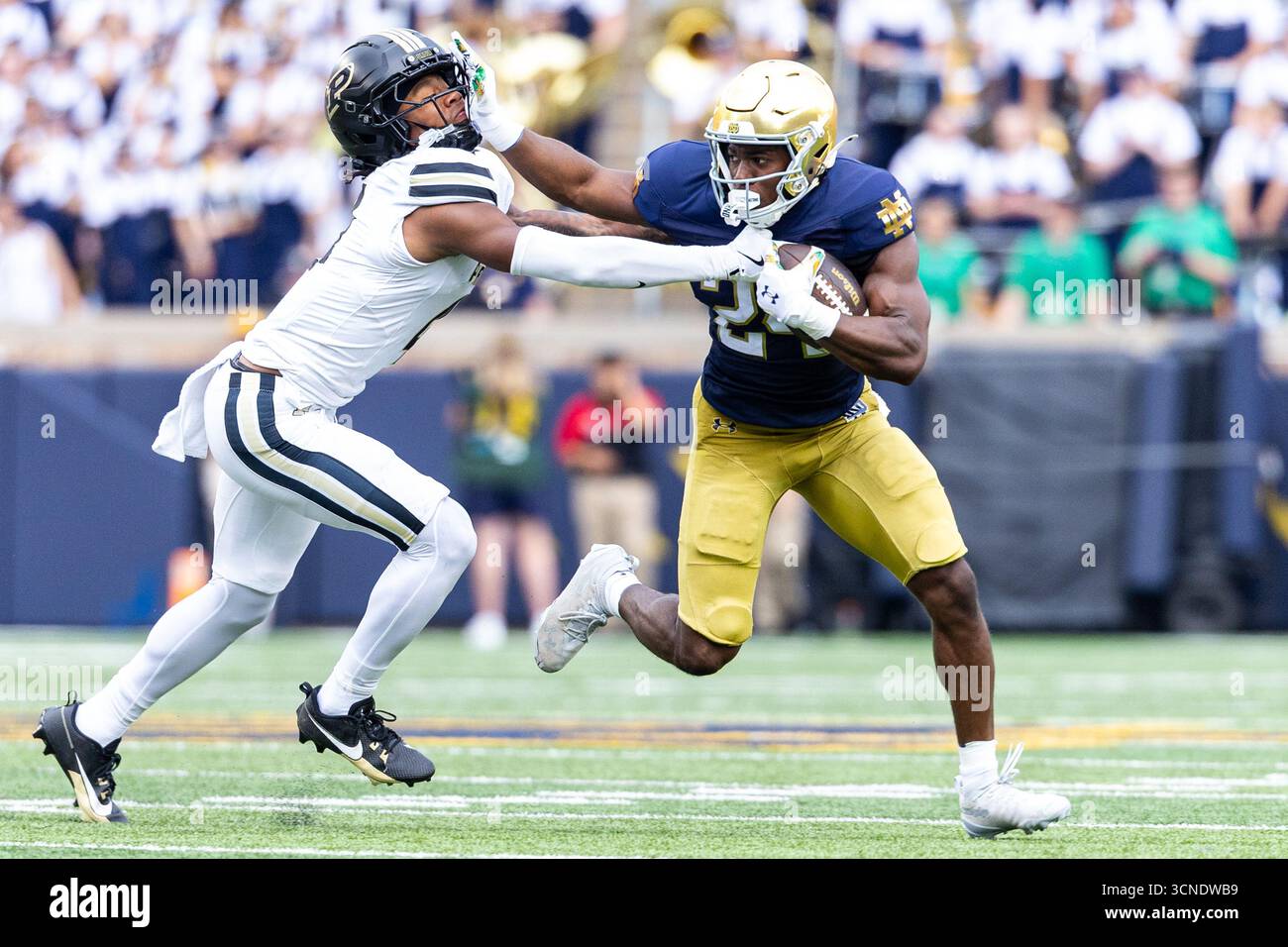 September 20, 2025: Notre Dame running back Jadarian Price (24) runs ...