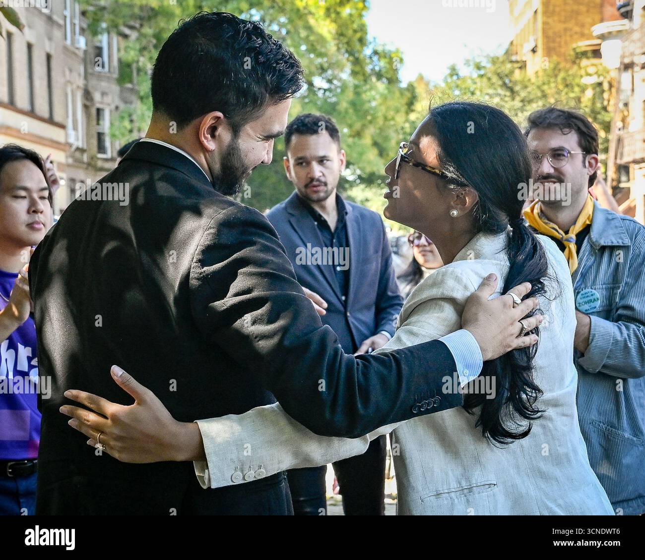 (L-R) Democratic candidate for New York City Mayor Zohran Mamdani and ...
