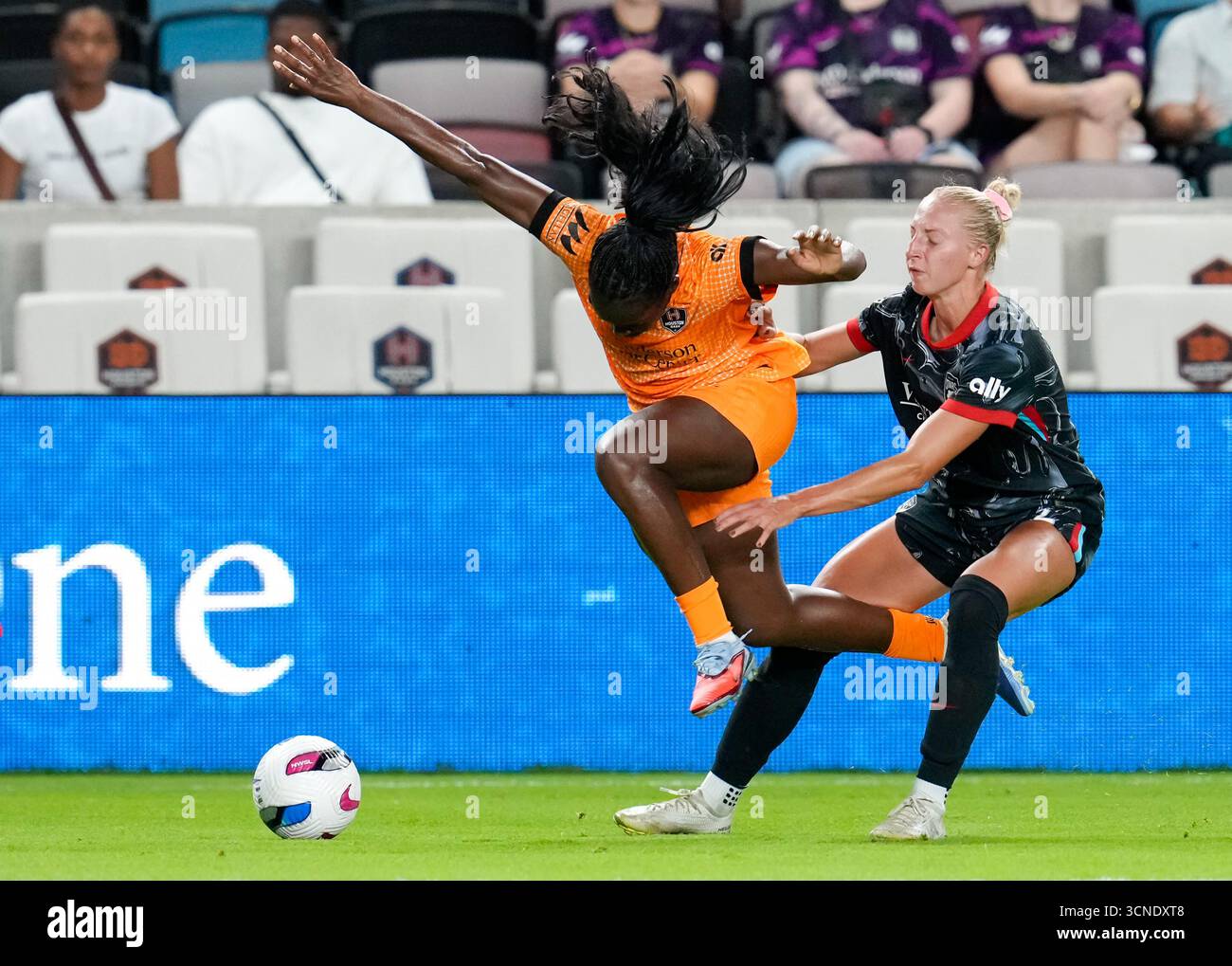 September 19, 2025, Houston, Texas, USA: Houston Dash forward MICHELLE ...