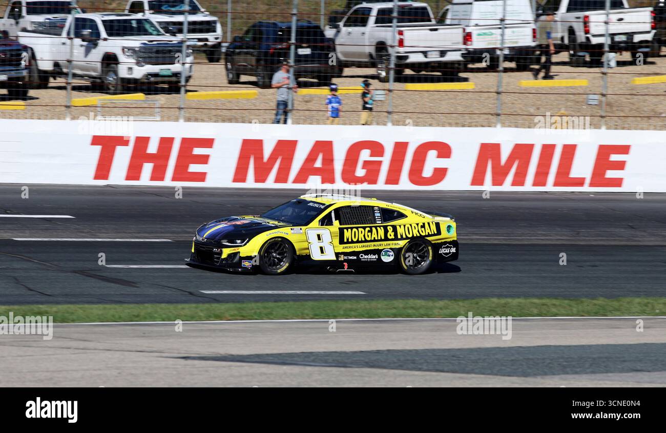 LOUDON, NH - SEPTEMBER 20: Kyle Busch (#8 Richard Childress Racing ...