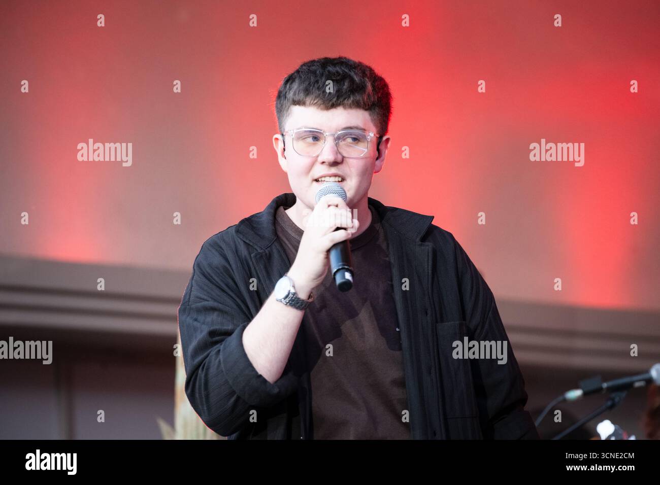Baden-Baden, Germany, 20th September 2025 Teenage singer songwriter ...