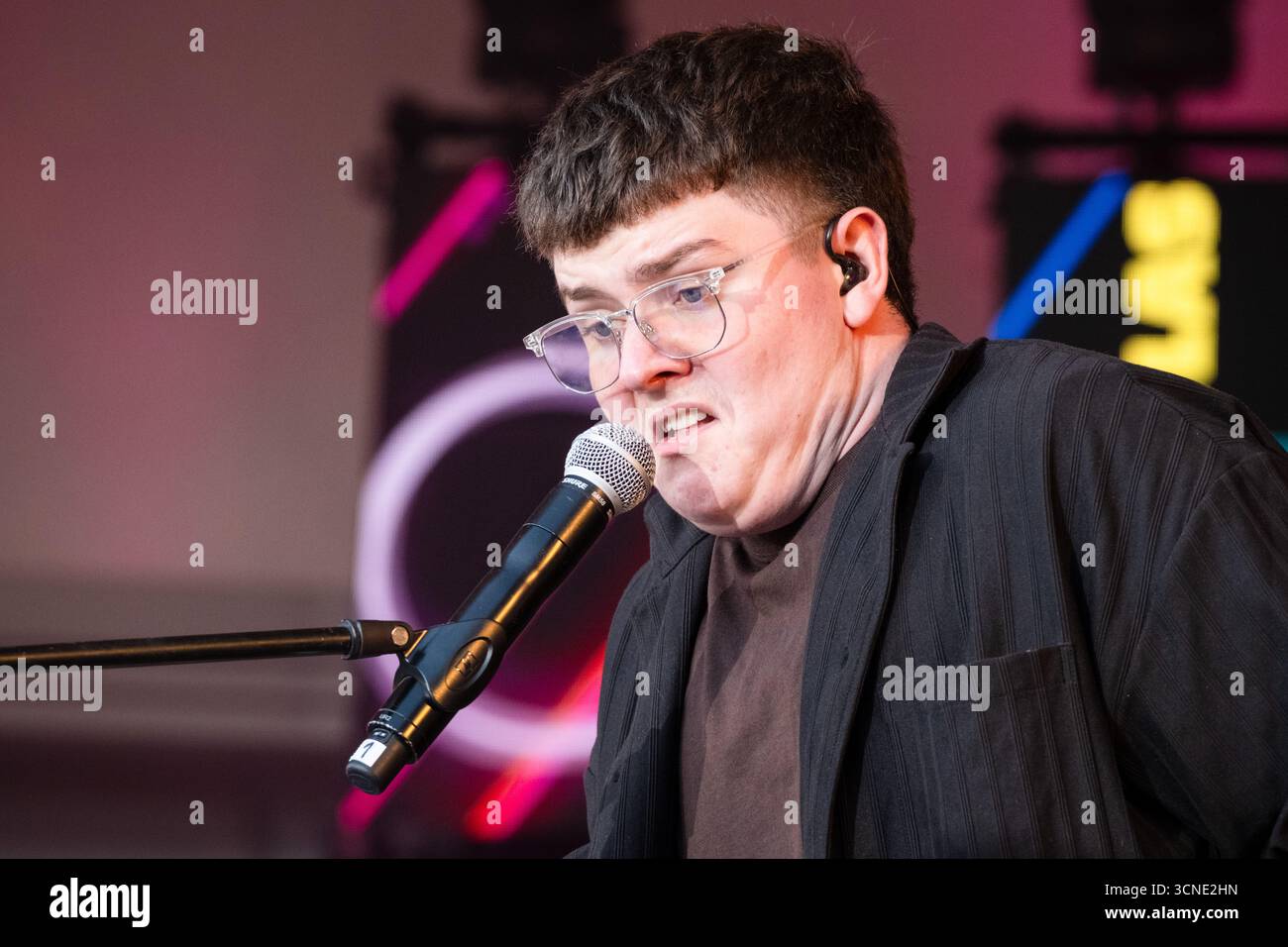 Baden-Baden, Germany, 20th September 2025 Teenage singer songwriter ...