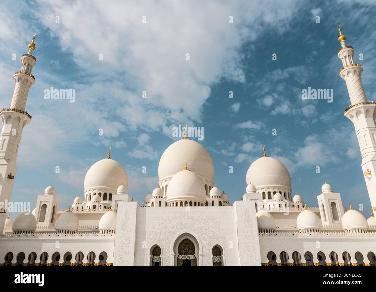 UAE - Abu Dhabi - Sheikh Zayed Grand Mosque - grand façade of clustered ...