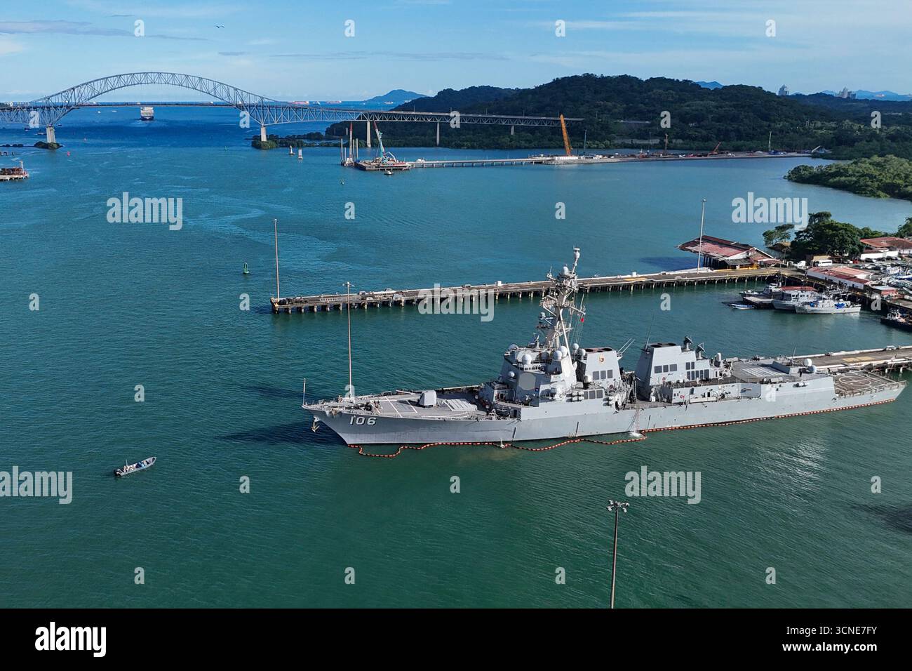 The U.S. Navy warship USS Stockdale docks in the Panama Canal at the ...