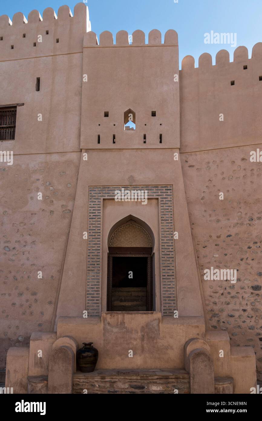 Flank wall walls hi-res stock photography and images - Alamy