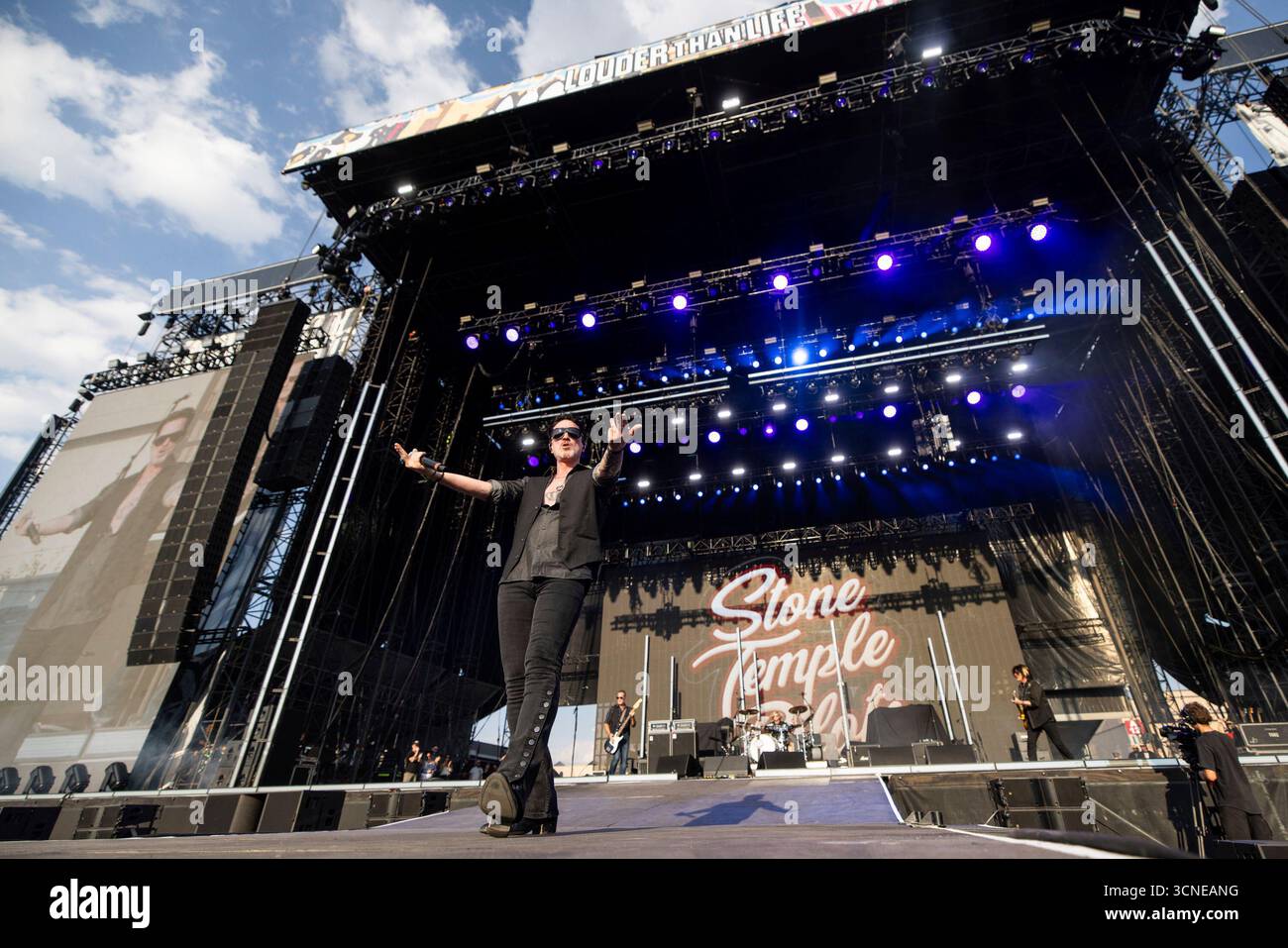 Jeff Gutt of Stone Temple Pilots performs during the Louder Than Life ...