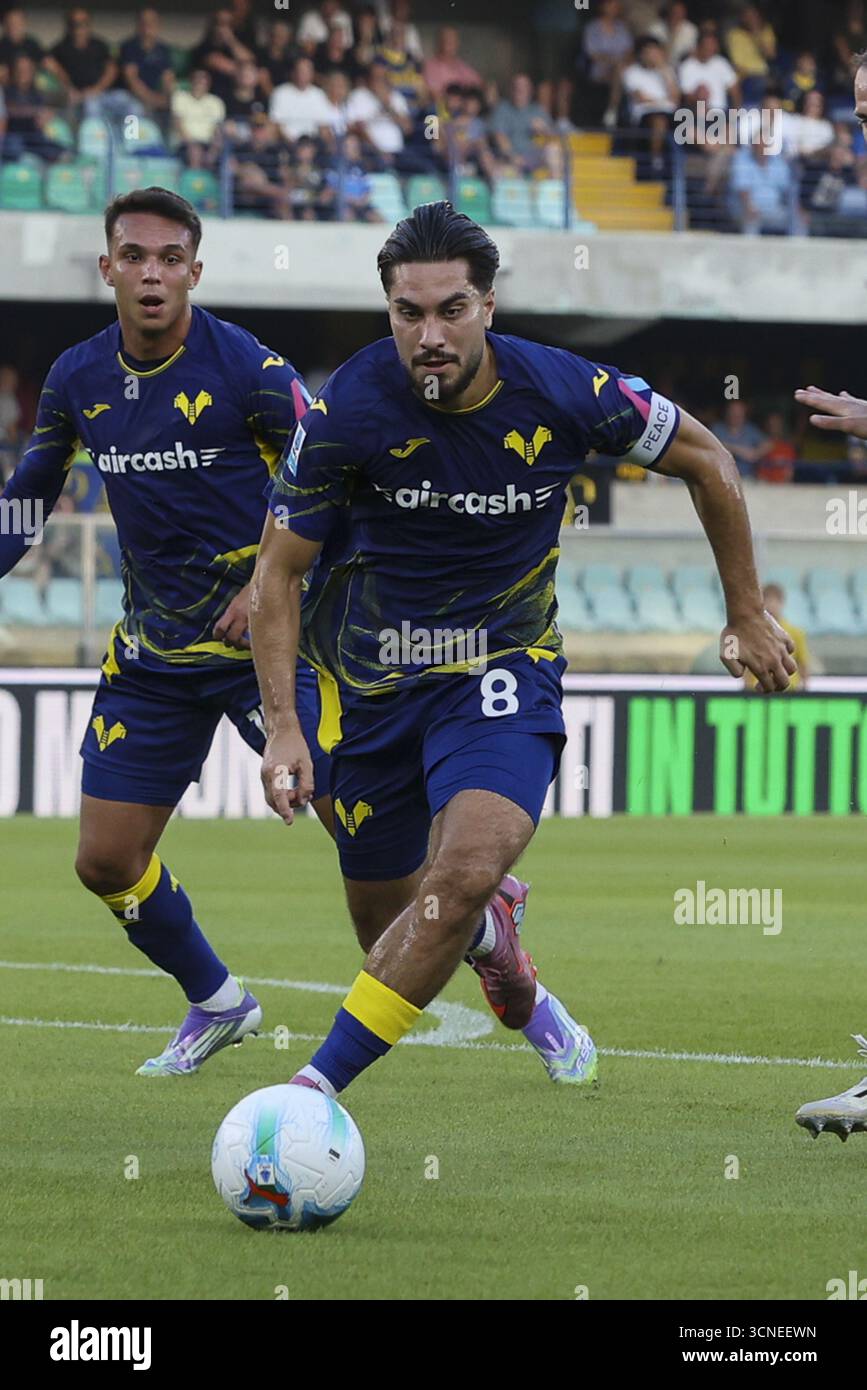 Suat Serdar of Hellas Verona FC play the ball during Hellas Verona FC ...