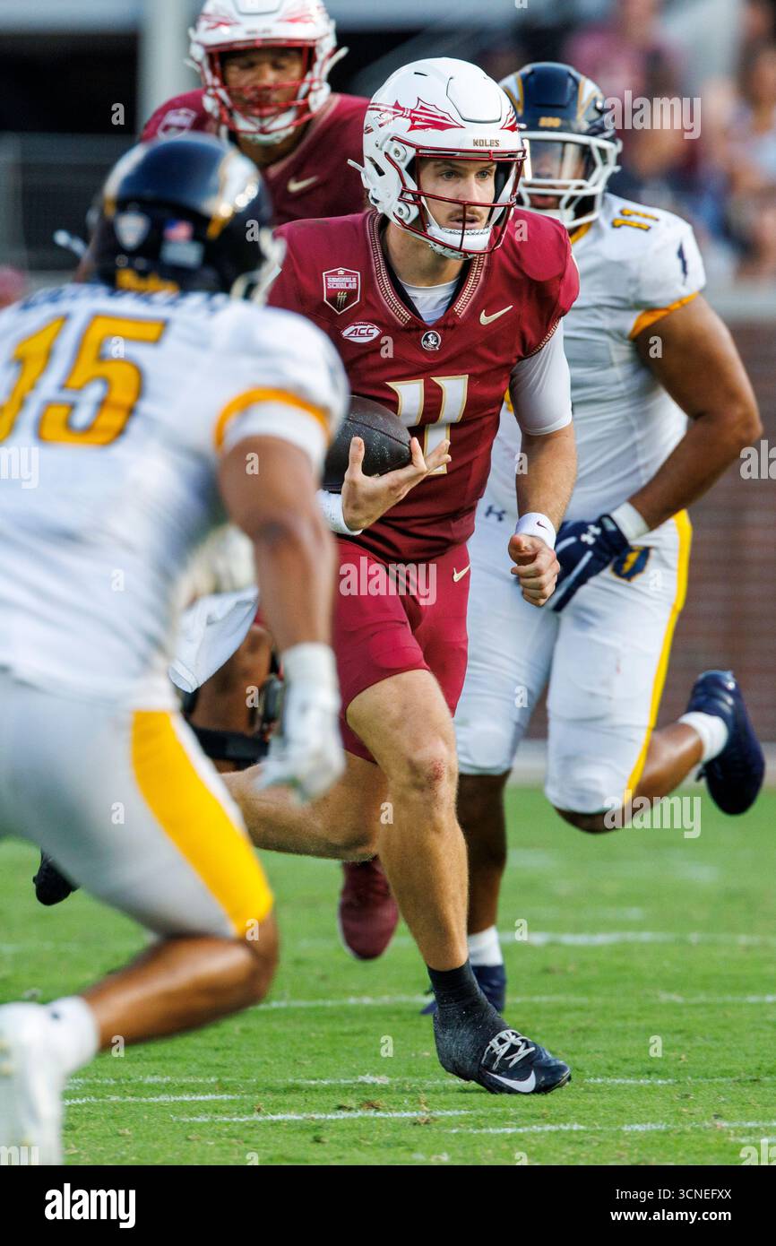 Florida State quarterback Brock Glenn (11) rushes against Kent State ...