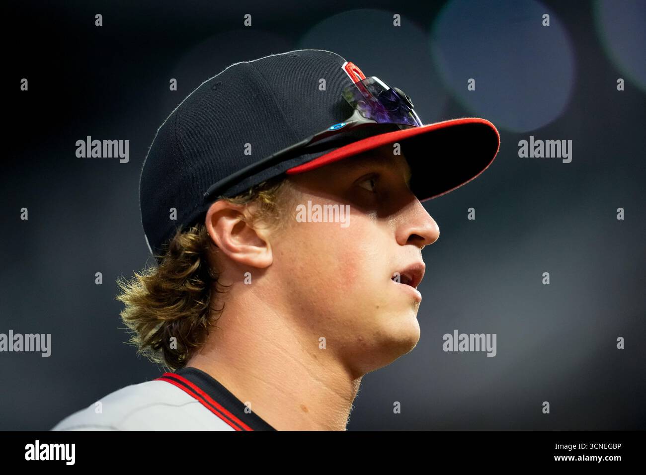 Cleveland Guardians outfielder Petey Halpin (0) runs against the ...
