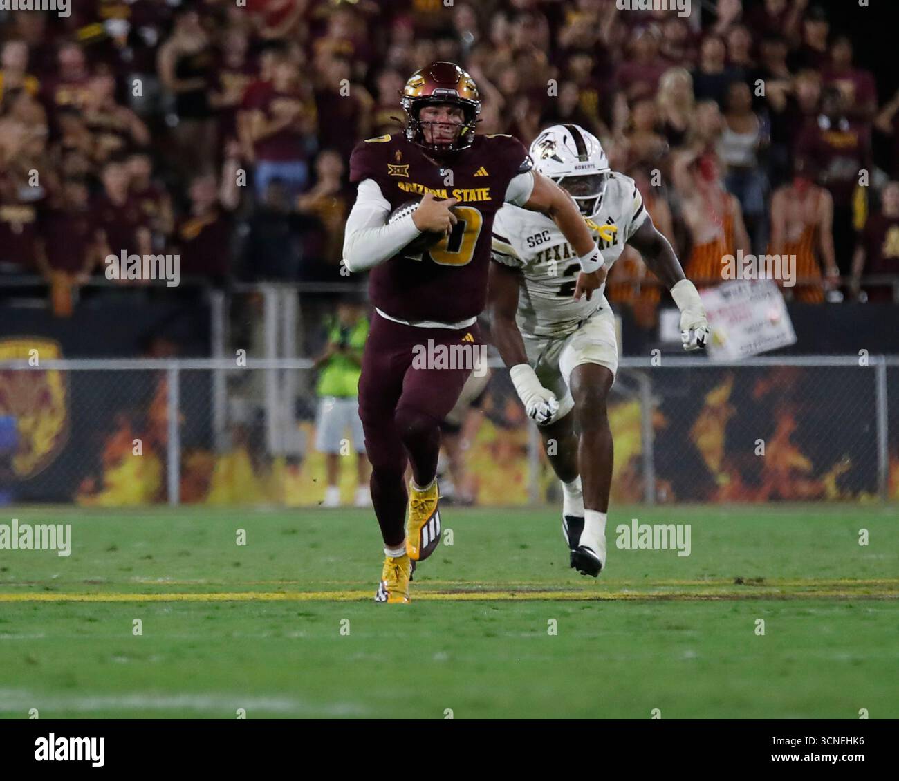 September 13, 2025: Arizona State Sun Devils quarterback Sam Leavitt ...