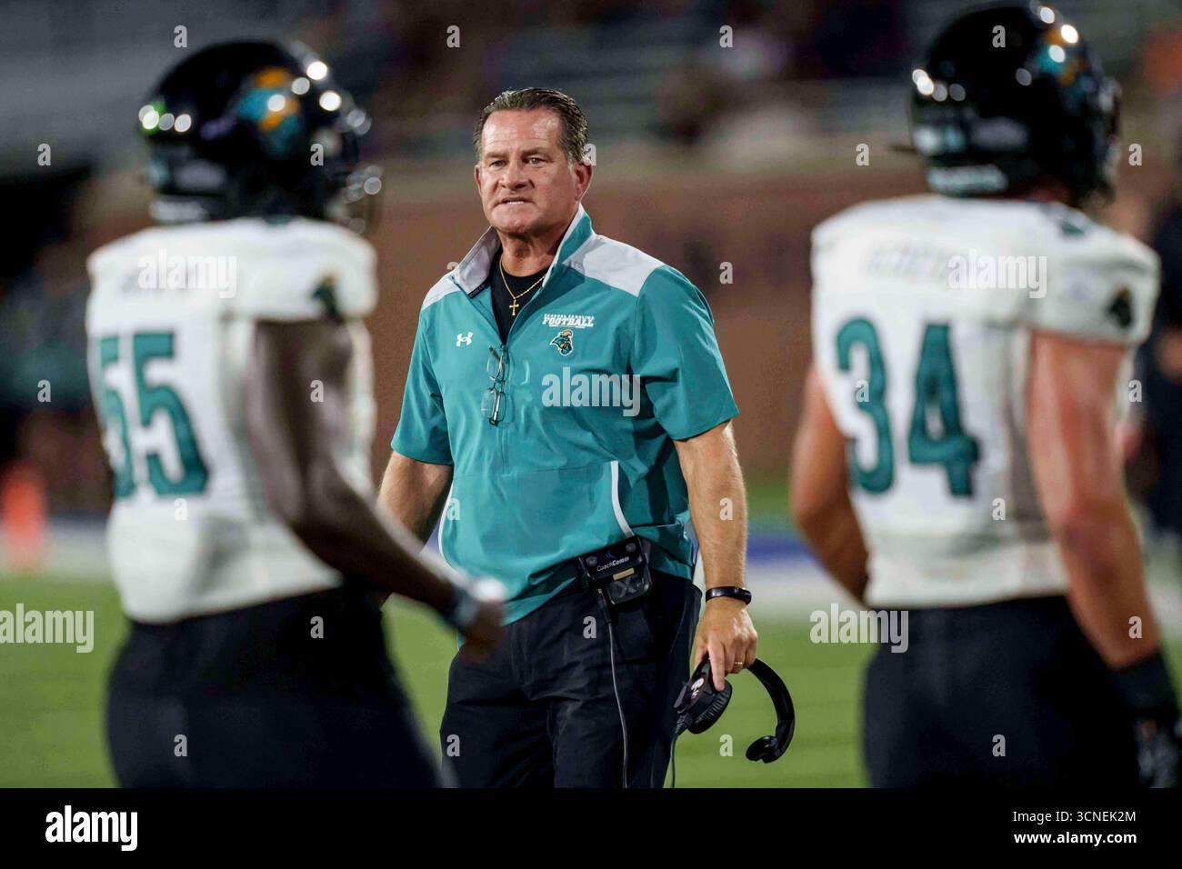 Coastal Carolina head coach Tim Beck reacts during the first half of an ...