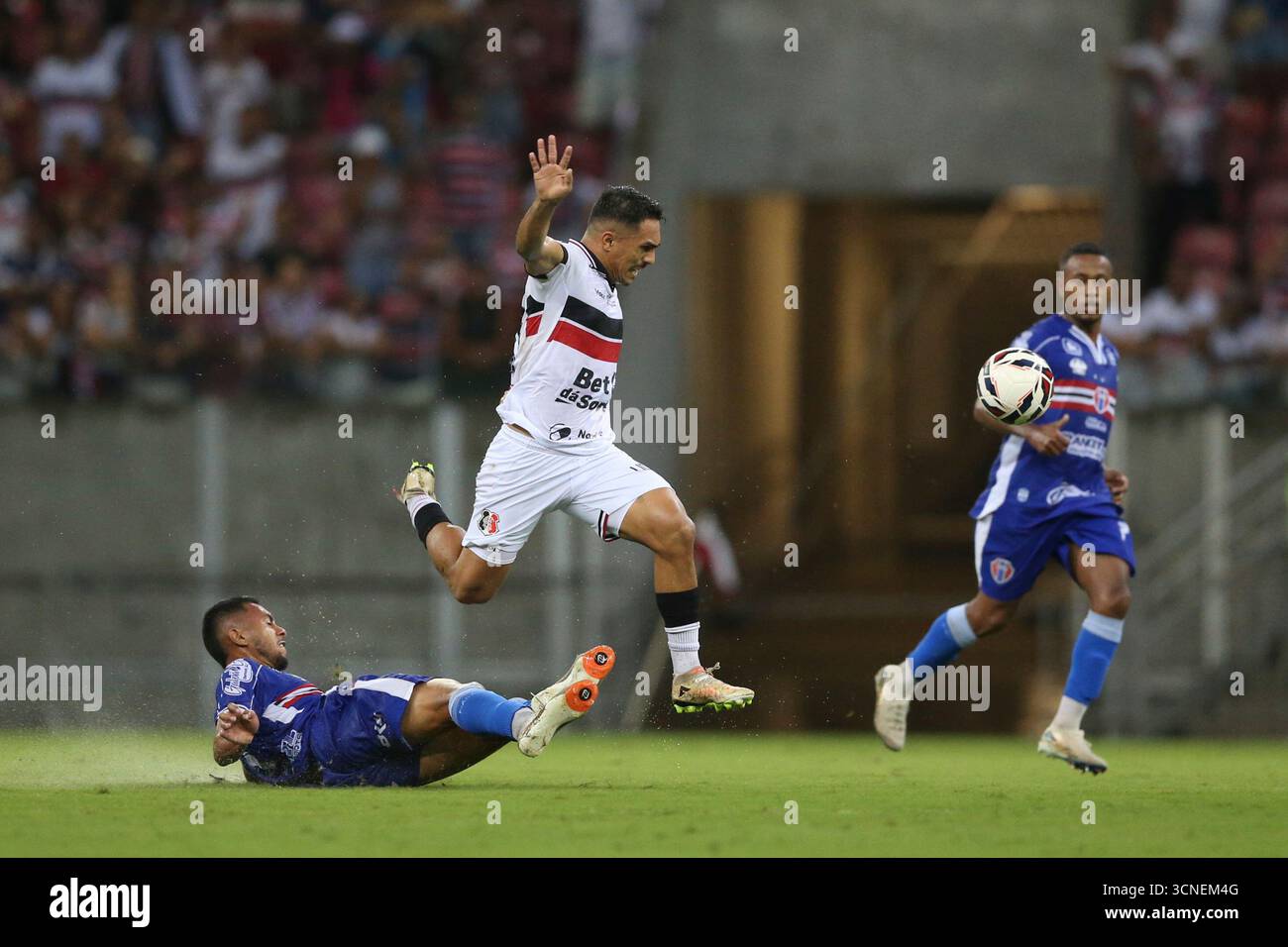 PE - RECIFE - 09/20/2025 - BRAZILIAN D 2025, SANTA CRUZ x MARANHAO - Willian Junior, player of ...