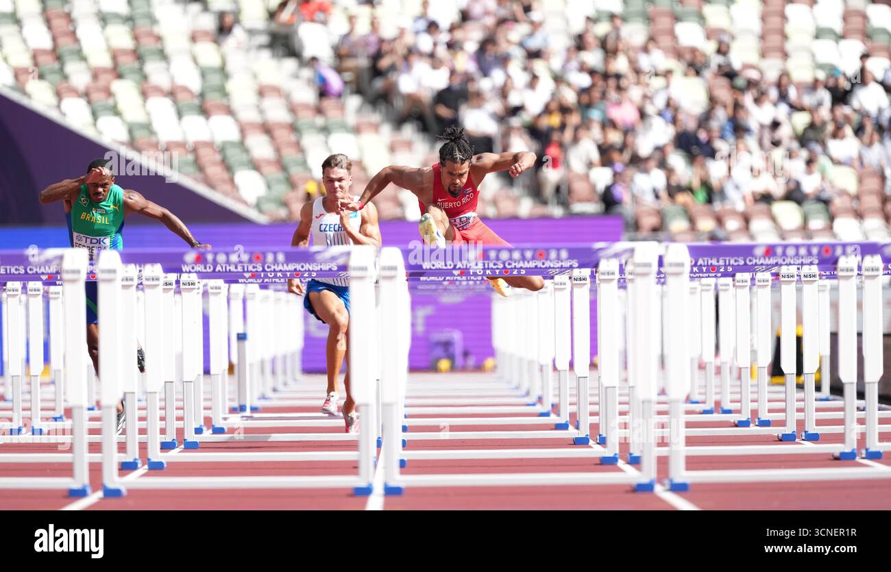 Tokyo, Japan. 21st Sep, 2025. Ayden Owens-Delerme (R) of Puerto Rico ...