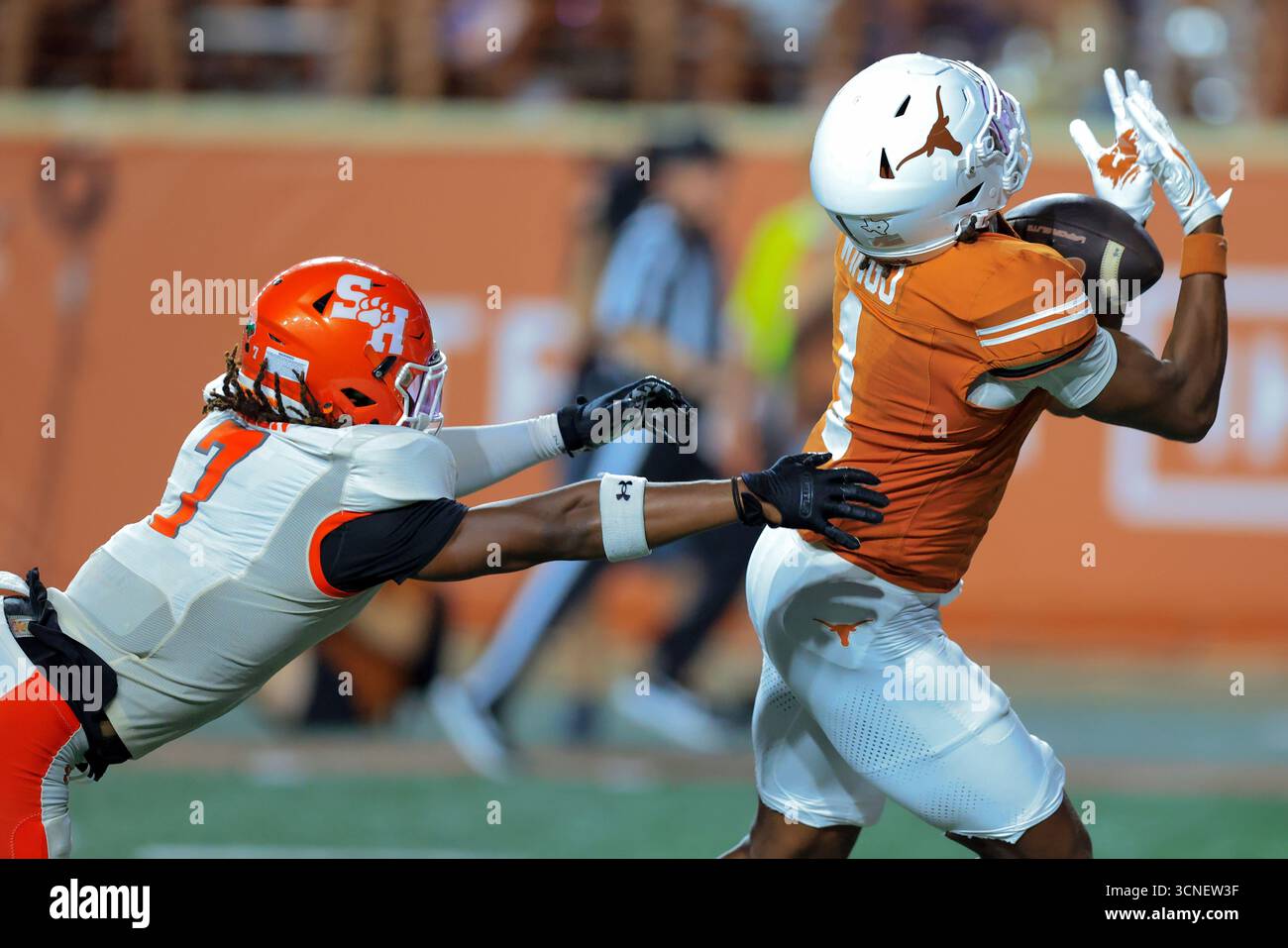 AUSTIN, TX - SEPTEMBER 20:Texas Longhorns wide receiver Ryan Wingo (1 ...