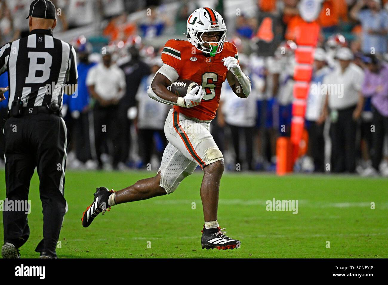 MIAMI GARDENS, FL - SEPTEMBER 20: Miami running back CharMar Brown (6 ...