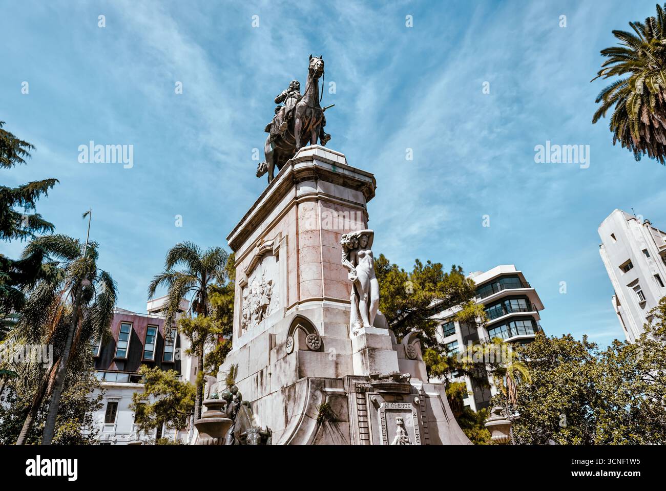 Monument to General Fructuoso Rivera in Plaza Cagancha, a historic ...
