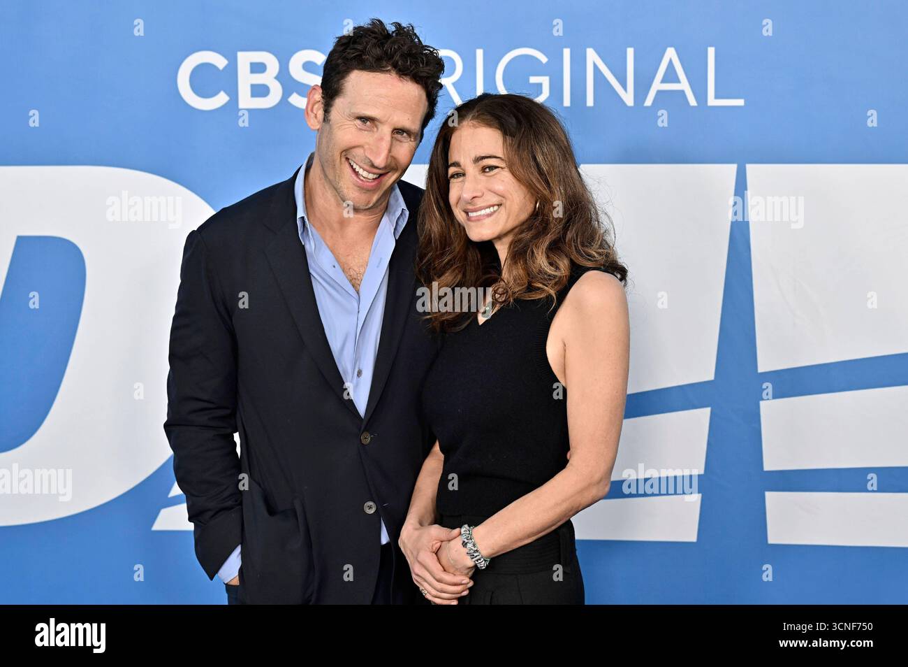 Mark Feuerstein mit Ehefrau Dana Klein beim Sneak Peek Outdoor ...