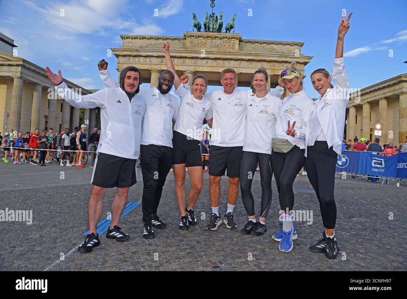 Hannes Wegener, Hans Sarpei, Laura Ludwig, Marko Rehmer, Britta Steffen ...