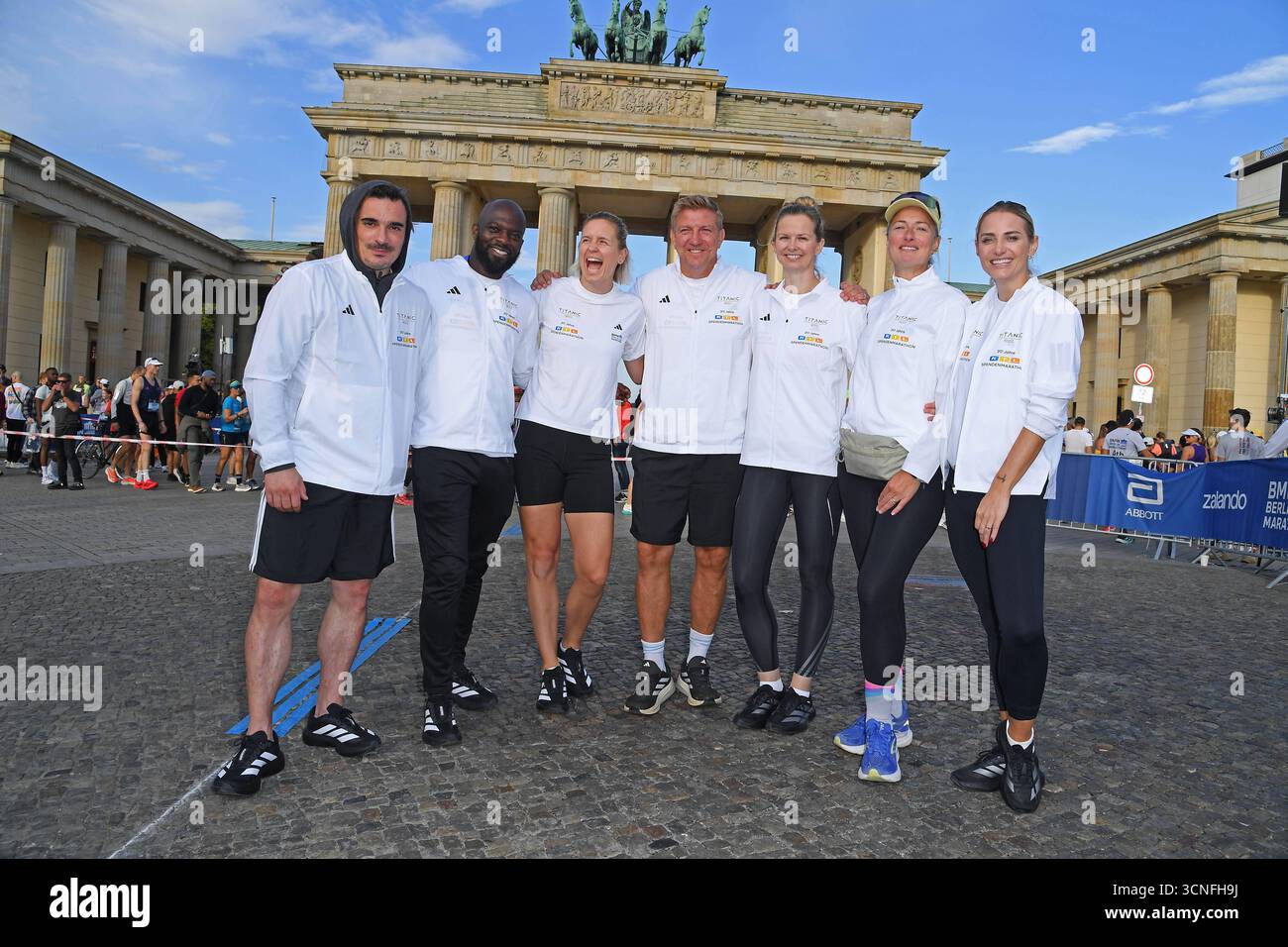 Hannes Wegener, Hans Sarpei, Laura Ludwig, Marko Rehmer, Britta Steffen ...