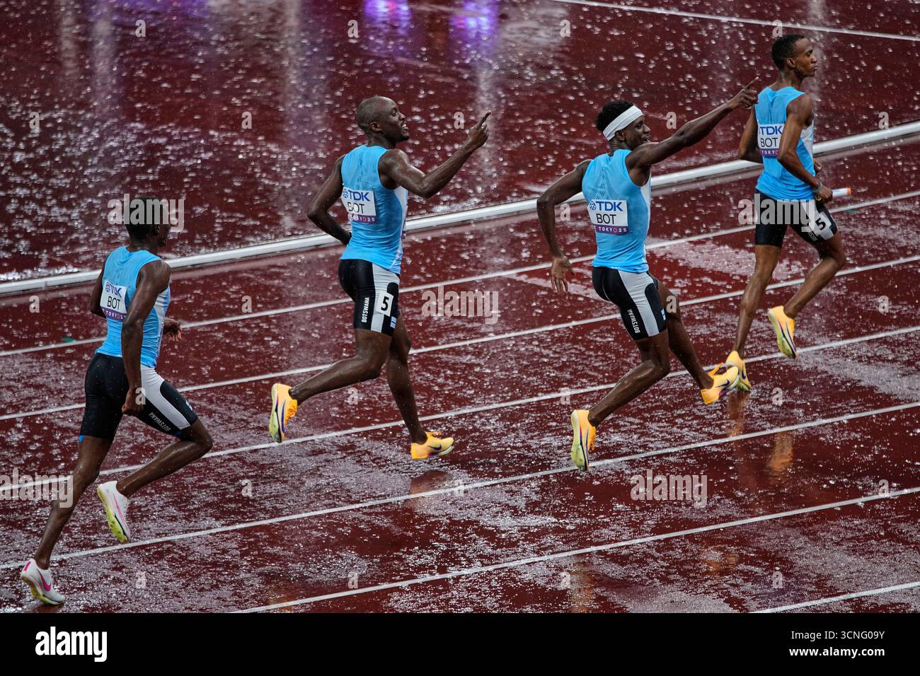 Botswana's Bayapo Ndori, from left, Letsile Tebogo, Lee Bhekempilo ...