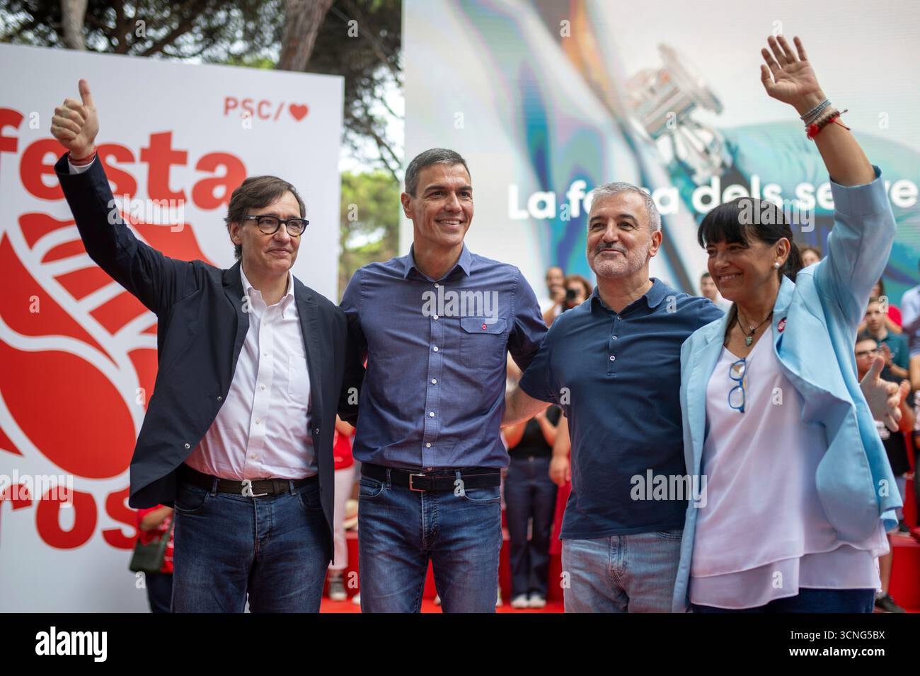 (L-R) The President of the Generalitat of Catalonia, Salvador Illa ...
