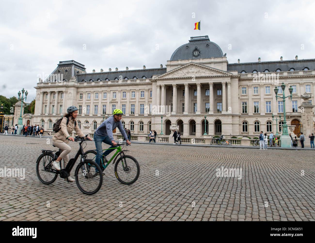 Brussels, Belgium. 21st Sep, 2025. Cyclists pictured during a car free ...