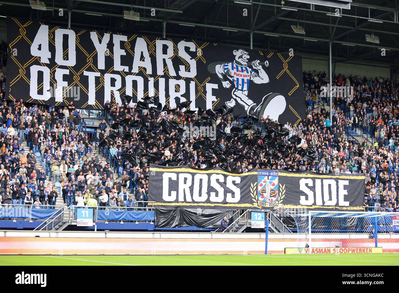 HEERENVEEN , 21-09-2025 , Abe Lenstra Stadium , season 2025 / 2026 , Dutch Eredivisie football ...
